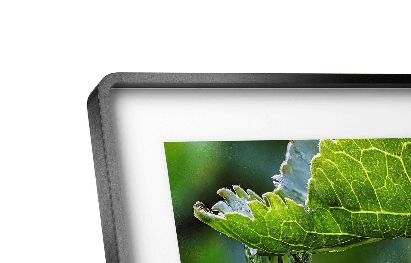 Skylight Frame 2 | Digital Picture Frame